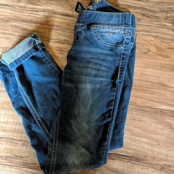 Vigoss | Bottoms | Vigoss Girls Stretchy Waist Jeans Size 8 | Poshmark